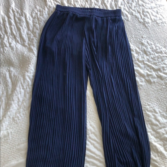 Zara | Pants & Jumpsuits | Zara Pleated Wide Leg Pants | Poshmark